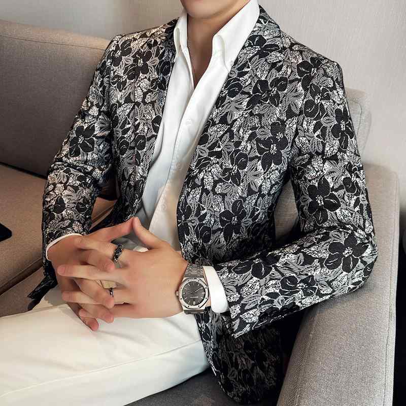 ・カテゴリ: カジュアルスーツ・スタイル: スポーツ・フィット: スリムフィット・前立て: シングルブレスト1つボタン・柄: 無地・生地: コーデュロイ・主な素材: リネン・カラー展開: ブラック、ブラックコーヒー・サイズ展開: M、L、X...