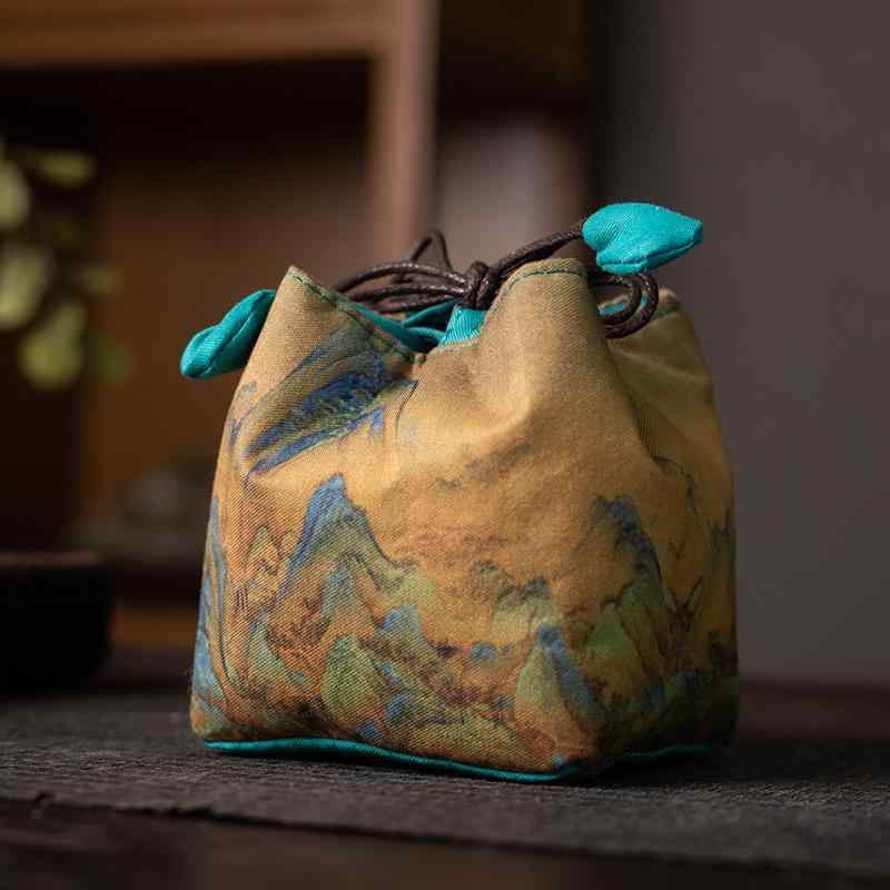 ・素材: 布・種類: 千里江山（小・大）、雲水ブルー（小・大・特厚）、雲水ピンク（小・大）、雲水グリーン（小・大）、祥雲（小・大）・スタイル: 新中式