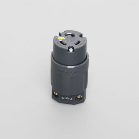 商品説明 電線を結線して、プラグと組み合わせて中継に使用したり、機器側の受電用インレットに接続して電源を供給するために用いる器具です。 ボディ・カバー材質は、耐熱性・耐トラッキング性などを保有し、有害物質を含まない難燃(UL94 V-0)仕...