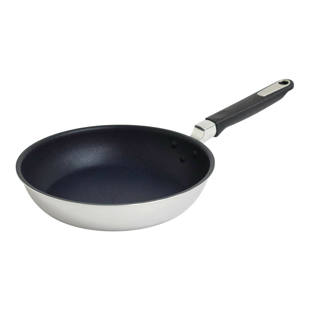 商品説明 商品名：クワトロ＋（プラス）IH　フライパン 28品番：AKW0706 サイズ表示 ●内径(cm):28cm●外径×深さ(mm):298×53●質量(kg):1.06●底径(mm):215 ●クワトロシリーズ本体:4層クラッド材●...