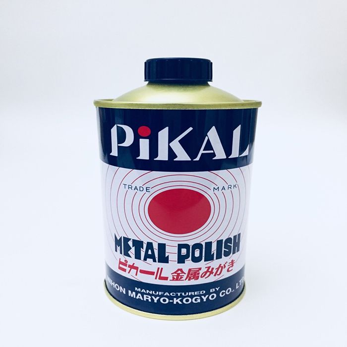 [特長]:■アルミナ系研磨剤含有の乳化性液状金属磨きです。■表面汚れ除去から傷取り、光沢出しまで非常に多用途です。[用途]:■真鍮、銅、ステンレス、アルミ、錫、鉄などの金属の研磨。■プラスチック類の研磨。[仕様]:■容量(g):300■容器...