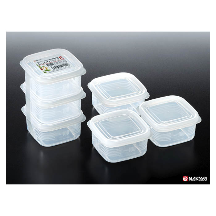 [仕様]：■サイズ 80×80×45mm ■容量 200ml×3個組■素材・材質 （本体）ポリプロピレン （フタ）ポリエチレン■原産国 日本[商品説明]：■原料も日本製のシール容器■フタをはずして電子レンジあたためOK■しっかり閉まる、食品...