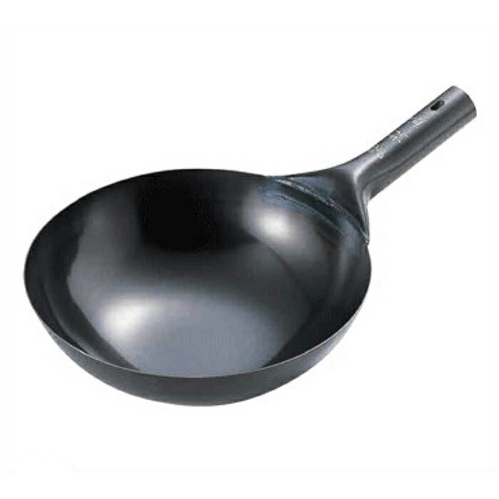 [特長]：■中華料理の万能鍋。家庭で本格的な中華を堪能！■強火でサッと炒める北京鍋。■防錆効果のあるブルーテンパー材を使用しています。■鍋返しを行うアイテムだけに底厚1mmの軽量設計。女性でも手軽に扱えます！■重厚な鉄の味わい、使い込む程に...