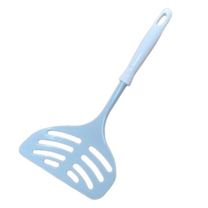 [仕様]：■柄部：ポリプロピレン■頭部：66ナイロン[用途]：■キョウザやお好み焼きの返しに[特長]：■鍋やフライパンをキズつけにくい66ナイロン製