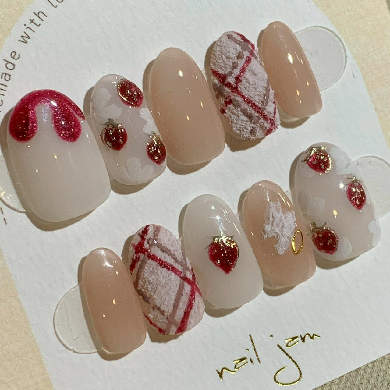 オーダーネイルチップ　とろりんストロベリーホイップ　〜ネイルチップ　オーダーチップ　サイズ選択　ブライダル　成人式　nailjam 　ネイルジャム　いちご　ストロベリー　チェック柄モチーフ　　No.JO057一つ一つ丁寧に、それぞれ爪のサイ...