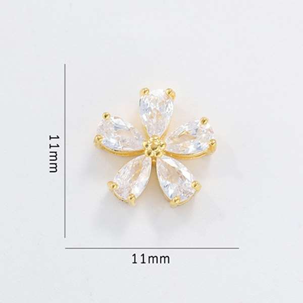 クリスタル＆ゴールド　FY000419透明感溢れるクリスタルカラーの花型ストーンパーツ。中央にゴールドの小さなお花も付いていてロマンティックです。2023/02/28 14:00〜値上げ2P背面カーブなし縦11mm×横11mmクリスタル＆ゴ...