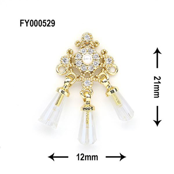 商品到着後レビューを書いて次回使える200円OFFクーポンGET！！ FY000529 SONAIL PLUS x 山崎先生セレクトの商品です。西洋の宮殿内に装飾されるインテリアのようなパーツ。華やかなネイルへ導き、気品漂う貴族のような気分...