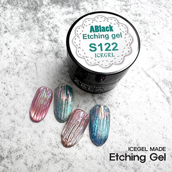 商品到着後レビューを書いて次回使える200円OFFクーポンGET！！ S122 セルフリベリングせず、立体的な表現が簡単にできる特殊ジェル。ブラシ筋やスクラッチ跡を活かしたアートが表現できます。 ※化粧品登録外 撹拌要 推奨ライト:LED3...