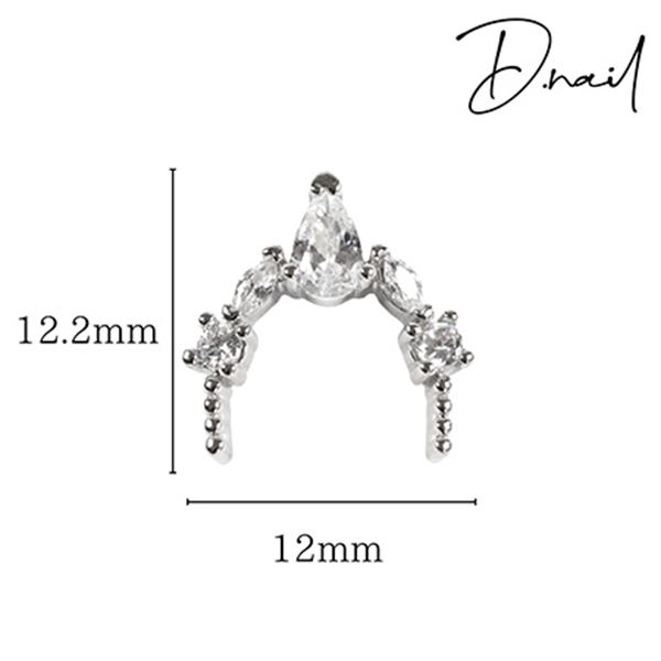 商品到着後レビューを書いて次回使える200円OFFクーポンGETDS-101 クリスタルライン ドロップストーンの輝きが綺麗なビジューパーツ!爪に乗せるだけで華やかな印象のネイルアートが出来ます。2p背面カーブあり12.2×12mm