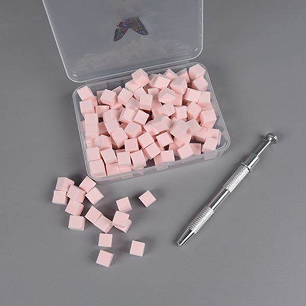 商品到着後レビューを書いて次回使える200円OFFクーポンGETプラスFuture Nail 萩原直見先生プロデュース。フットバスを使わなくても出来る、足裏&かかとの滑らか仕上げローションです。足の消毒後、そのままフットファイルのプレローシ...