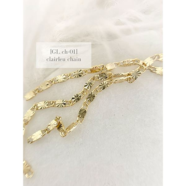 商品到着後レビューを書いて次回使える200円OFFクーポンGETGL_ch-0124Kのリッチな輝きが際立つ、コイン型のチェーン。フラットな面が光をしっかりと反射し、リッチな存在感をプラスしてくれるチェーン。200mm