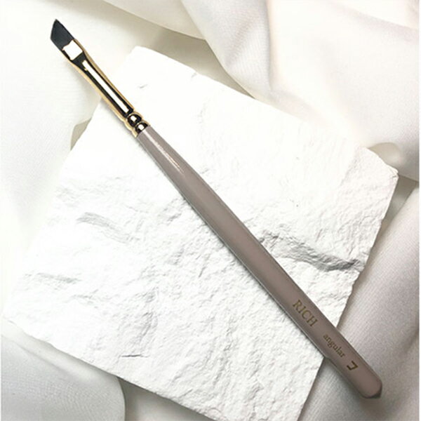 商品到着後レビューを書いて次回使える200円OFFクーポンGET！！ ジェルネイル専用ブラシです。 理想のスマイルラインを作ることが出来るフレンチネイル用のブラシとなっております。 幅があるので細かい作業のジェルフレンチもスピーディに仕上が...