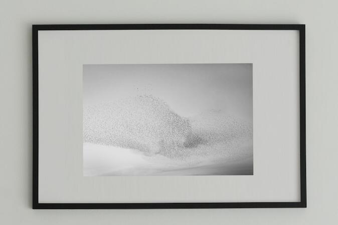 当作品は、GALLERYPHOTOGRAPHSの所蔵品となります。 【サーティフィケイトについて】 サーティフィケイトは販売確認後、作家に連絡し署名頂いたものをお付けします。 【額縁サイズ】 高さ：外寸63cm 幅　：外寸93cm 厚さ：3...