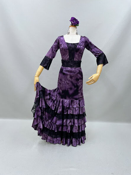 ■商品説明 ダーク紫マーブル柄&黒レースツーピース ■品番 s-25-2p-2 ■仕様 後ろファスナー ブラウス　後ろファスナー ■素材 ポリエステル　サテン ■サイズ M：バスト82　ウエスト62　ヒップ 87　スカート丈94　身長155...