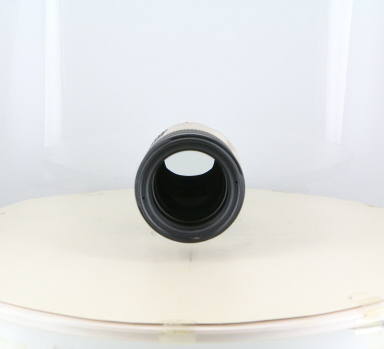 「カメラのナニワ　梅田買取センター在庫」【AFレンズ】商品コード：2221091099010付属品：FRキャップ商品状態：スレ、チリランク：B店舗在庫を移動するため2〜3日のお時間を頂戴いたします。※オンラインで見た事と商品コードを伝えて頂...