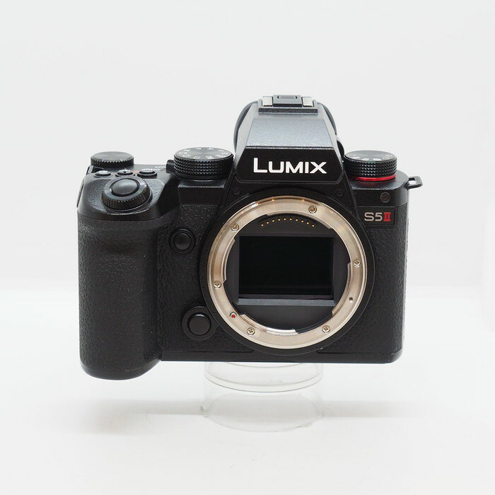 「タカチホカメラ　天神店在庫」【デジタル一眼】商品コード：2222050266719付属品：箱 充電池 ストラップ　※充電器無し商品状態：スレランク：B店舗在庫を移動するため2〜3日のお時間を頂戴いたします。※オンラインで見た事と商品コード...