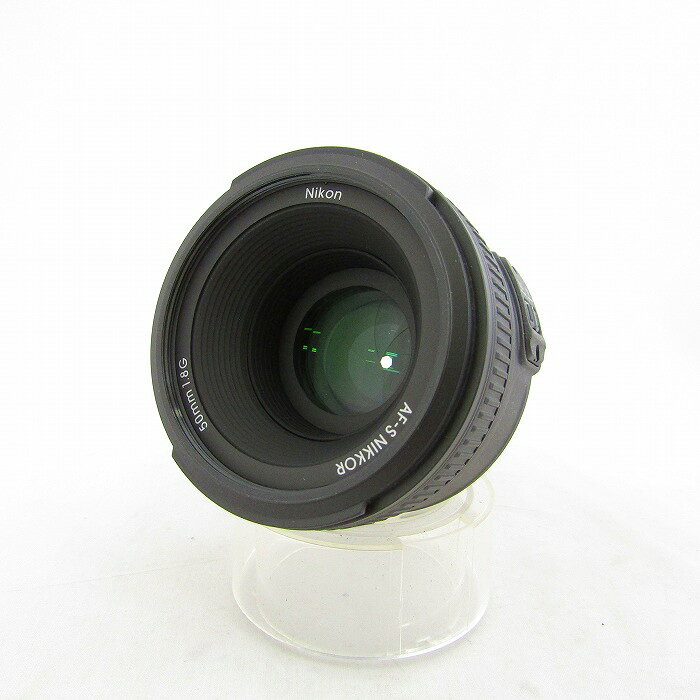 「カメラのナニワ　神戸元町店在庫」【AFレンズ】商品コード：2221140400019付属品：F.Rキャップ フード 箱商品状態：少チリランク：AB店舗在庫を移動するため2〜3日のお時間を頂戴いたします。※オンラインで見た事と商品コードを伝...