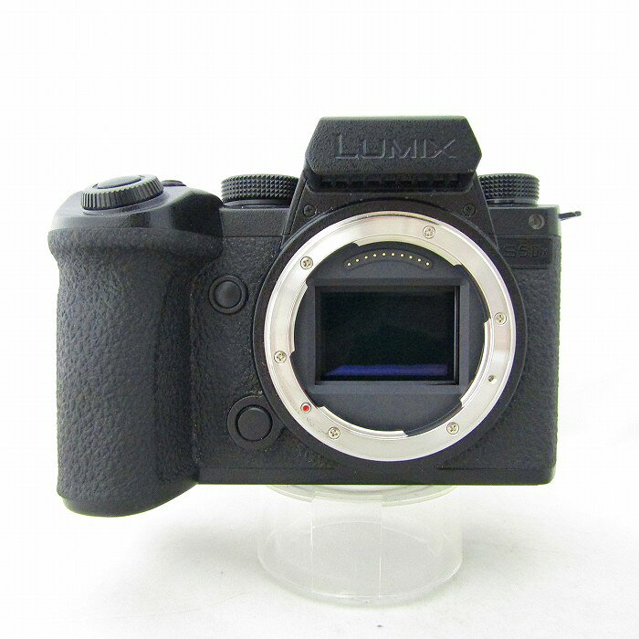 「カメラのナニワ　神戸元町店在庫」【デジタル一眼】商品コード：2221140408022付属品：Bキャップ ストラップ　USB-Cケーブル（ACアダプター欠品）商品状態：センサー少ヨゴレ 外観ヨゴレランク：B-店舗在庫を移動するため2〜3日...