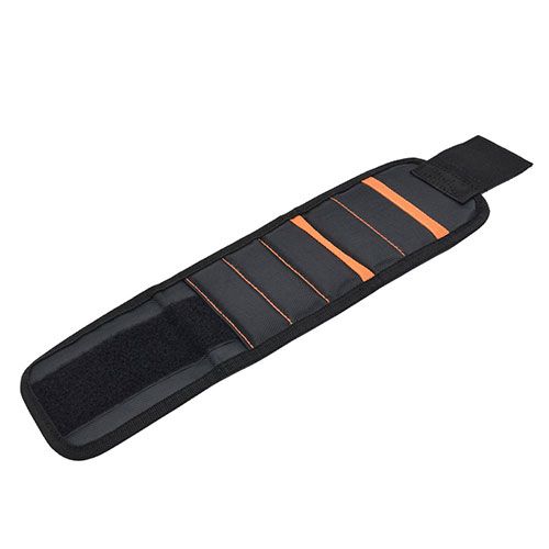 マグネットを搭載したリストバンド。マグネットでネジやビス、工具などをピタッと吸着。・MagnetBandで作業効率アップ作業に必要な工具やネジをサッと使える快適さ。・3×5列のマグネットを15個配置しており、ネジや工具、取り換え用のビットな...