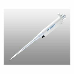 ニチペット FⅡ 1000μL (1個)ニチペット FⅡ 1000μL (1個)。同一容量を繰り返し分注する作業に適しております。チップ取り外しも、片手で簡単操作のチップイジェクター付きです。手の温度に影響されず、長...