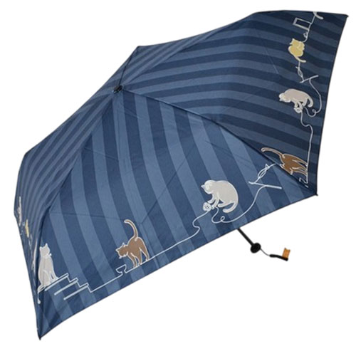 MKNオリジナルCATテキスタイル/軽くてかわいくて、携帯性抜群!太めのストライプ柄に、裾には猫さん達をプリントした軽量コンパクトミニ雨傘。この猫さん達、実は一筆書きでつながっているんです。約130gと軽くてコンパクトなTiny miniは...