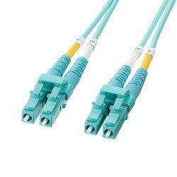 10GBASE-SR/SW規格に対応、10ギガ伝送のOM4光ファイバケーブル。5m。10GBASE-SR/SW規格伝送に対応する10ギガビット高速通信が可能なOM4仕様準拠の光ファイバーケーブルです。＜br＞3500MHzの優れた帯域幅で、...
