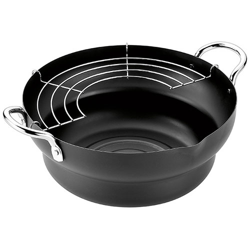 熟練の技巧、信頼の日本製。共柄天ぷら鍋24cm・熱効率、保温性に優れた鉄製なので、カラッと揚がります。・油切りに便利な半月アミ付。…