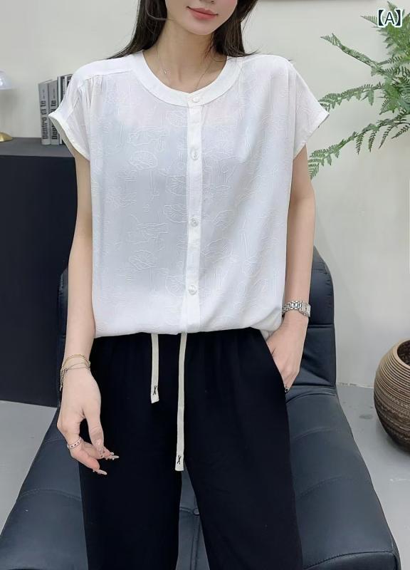 ・カテゴリ: Tシャツ・主な素材: レーヨン・スタイル: きれいめカジュアル・ネックライン: クルーネック・袖丈: 半袖・袖タイプ: レギュラー袖・着丈: レギュラー丈（50cm〜65cm）・カラー展開: ホワイト、ブルー、ローズ、ジンジャ...