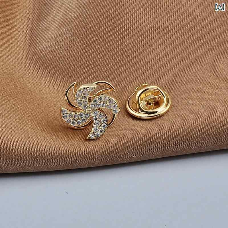 ・種類: ブローチ・素材: 金属・スタイル: シンプル・スタイル分類: ファッション通勤・対象: 女性用・デザイン: 動物、花・流行要素: 雪の結晶、ハート・機能: 装飾・加工: メッキ・カラー展開: 金色風車、金色雪の結晶、銀色雪の結晶、...