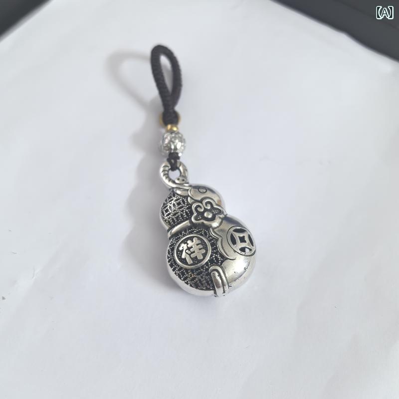 ・加工: ヴィンテージ加工・素材: 銅・カラー展開: ヴィンテージシルバー・モデル: チャーム・スタイル: 和風・古風・デザイン: 車用チャーム・柄: 動物（クマ、ブタ、その他小動物）・トレンド要素: ゾウ・スタイル分類: 文芸レトロ・トレ...