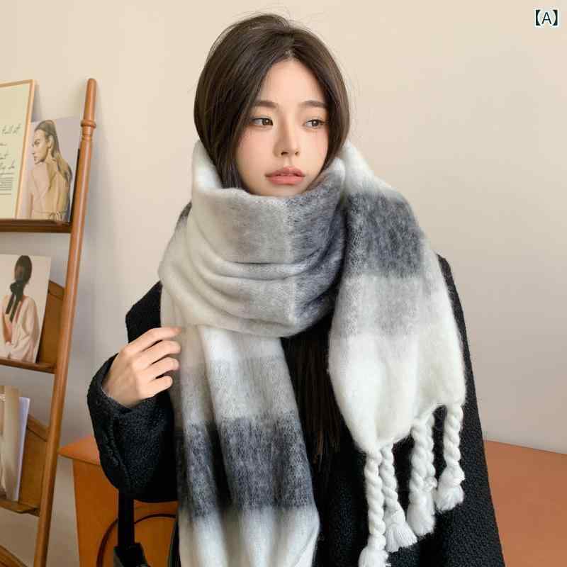 ・織り方: 平織り・機能: 保温・スタイル: スウィート、シンプル、エレガント・主な素材: ビスコース繊維 96%以上・加工方法: ニット・カラー展開: 白黒ストライプ、グレー、ピンク、コーヒー、パープル・サイズ: 220cm x 40cm