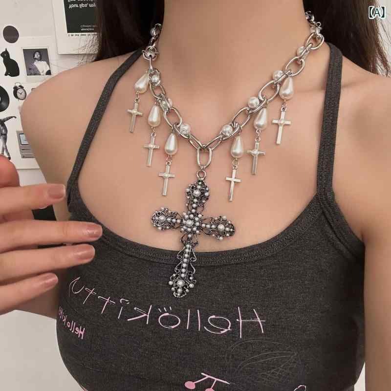 ・カテゴリ: ネックレス・対象: 女性・スタイル: パンク・スタイルカテゴリ: 個性的トレンド・主な素材: 合金、フェイクパール・ペンダント素材: 合金・加工: 電鍍・: 幾何学模様・モチーフ: 十字架・モチーフカテゴリ: 形状・模様・チェ...