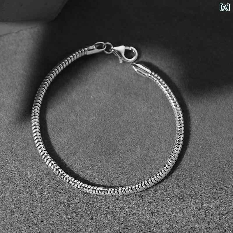 ・素材: シルバーメッキ・加工方法: 電気メッキ・性別: メンズ・サイズ展開: 長款 約21cm 3mm幅、延長チェーン付き 長さ調節可能、中款 約19cm 3mm幅・要素: スネーク・スタイル: 欧米風・テイスト: 清新、フェミニン・カテ...