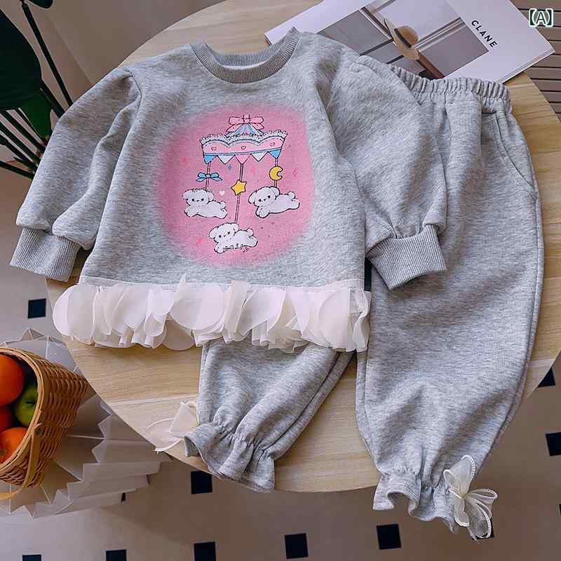 ・カテゴリ: キッズセットアップ・スタイル: カジュアル・タイプ: パンツセット・セット内容: 2点セット・主な素材: 綿67%・袖丈: 長袖・パンツ丈: 長ズボン・対象年齢: キッズ（3〜8歳）・対応身長: 100〜140cm・基準: B...