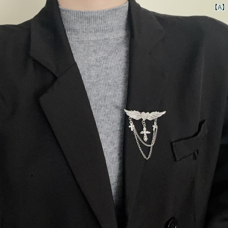 ・カテゴリ: 個性的なトレンド・種類: ブローチ・スタイル: 甘辛ミックス・対象: 男女兼用・主な素材: 合金・形状: ハート型、幾何学模様・モチーフ: 十字架、羽根、ハート・加工方法: 電鍍・用途: 装飾、ギフト