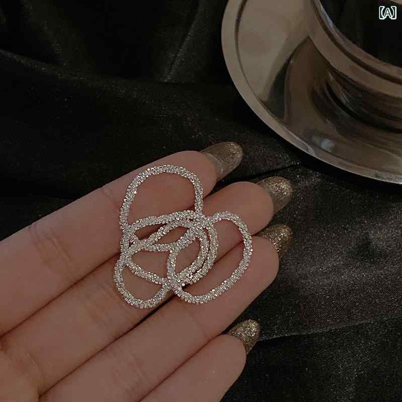 ・カテゴリ: リング・素材: 混合素材・形状: 幾何学・加工: 電鍍・スタイル: レディース、ファッションOL、ファッション通勤・カラー: シルバー・サイズ: フリーサイズ・流行要素: 幾何学、円形、環状