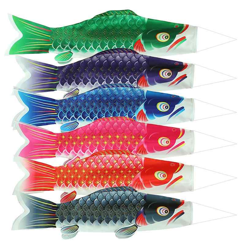 ・カテゴリ: 旗・主な素材: サテン・サイズ展開: 25cm、40cm、50cm、68cm、1m、140cm、2m、3m・カラー展開: レッド、ブラック、ブルー、ローズレッド、グリーン、パープル・適用祝日: クリスマス、バレンタインデー、父...
