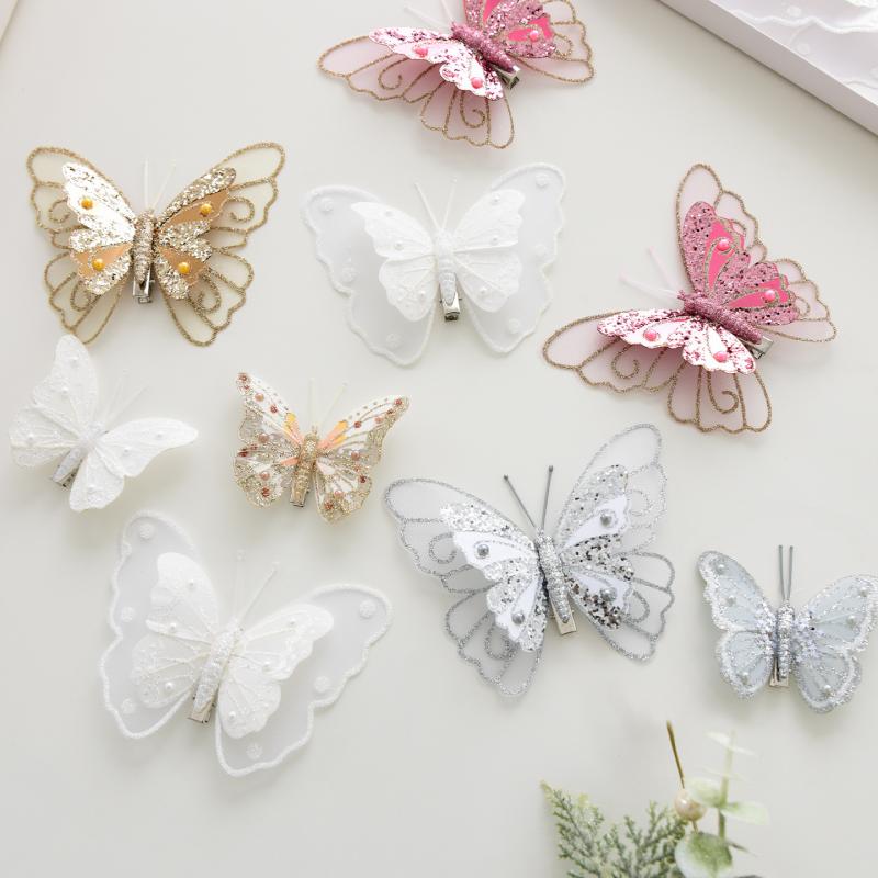 ・素材: プラスチック・カラー展開: ピンクの蝶3個（約42g）、銀色の蝶3個（約42g）、赤い蝶3個（約42g）、白い蝶3個（約42g）、金色の蝶3個（約42g）、蝶6個セット-A（約42g）、蝶6個セット-B（約42g）、蝶6個セット-...