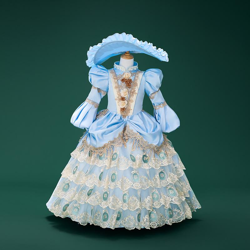 ・性別: 女児・用途: パフォーマンスウェア・モチーフ: プリンセス・生地加工: シャーリング・スタイル: ヨーロピアン・生地名称: 化学繊維混紡・主な素材: ポリエステル・安全基準: B類・カラー: ブルー・身長: 120cm、130cm...