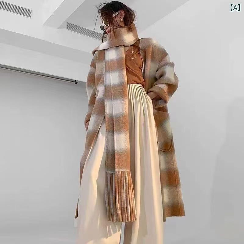 ・カテゴリ: レディースウールコート・スタイル: きれいめ通勤・対象: 女性・主な素材: 羊毛70～80%、ポリエステル30%以下・柄: チェック・厚さ: 厚手・フィット: ゆったり・着丈: ロング・襟型: ショールカラー・袖丈: 長袖・袖...