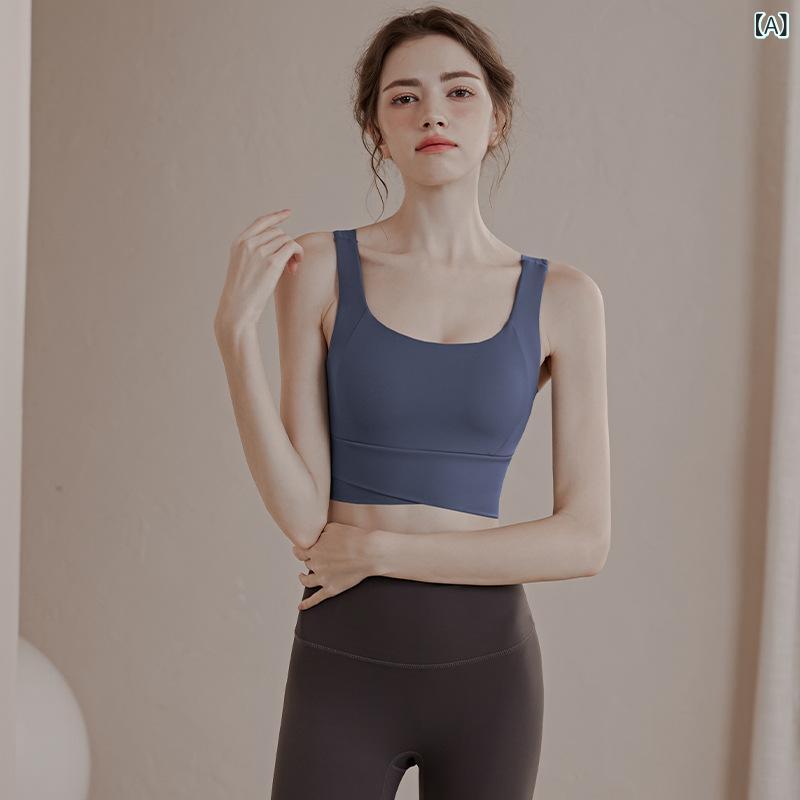 ・生地: ナイロン・主素材: スパンデックス80%・裏地: スパンデックス20%・タイプ: 胸パッド型・対象: 若年女性・スタイル: スポーツカジュアル・カップタイプ: フルカップ・モールドカップタイプ: 薄モールドカップ・ストラップタイプ...