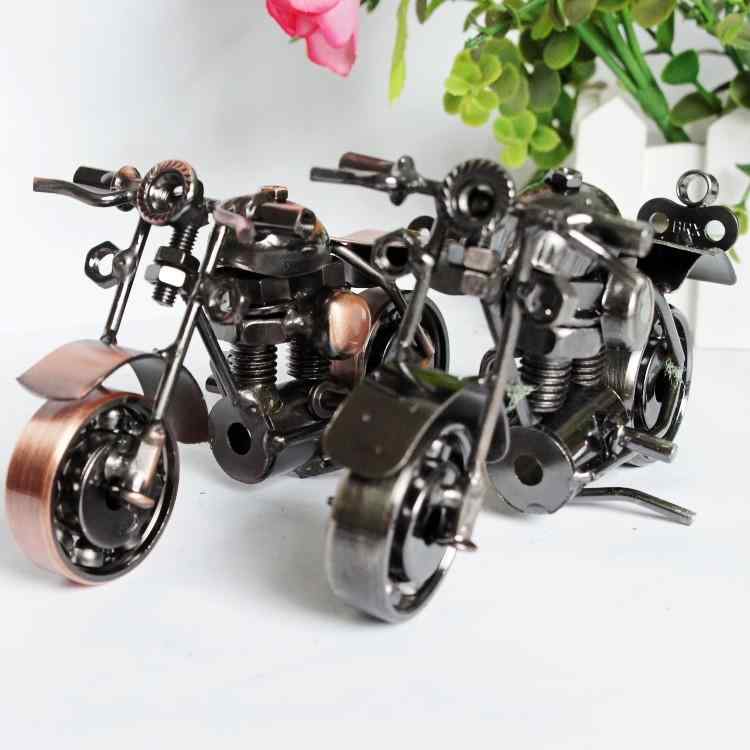 ・主な素材: 鉄・適用シーン: インテリア・ギフトシーン: 結婚祝い、誕生日、出産祝い、旅行記念、卒業、引っ越し祝い、パーティー、お見舞い・ギフト対象: 年下、カップル、夫婦、同僚、友人、年上、子供、同級生、恩師・スタイル: モダンシンプル...