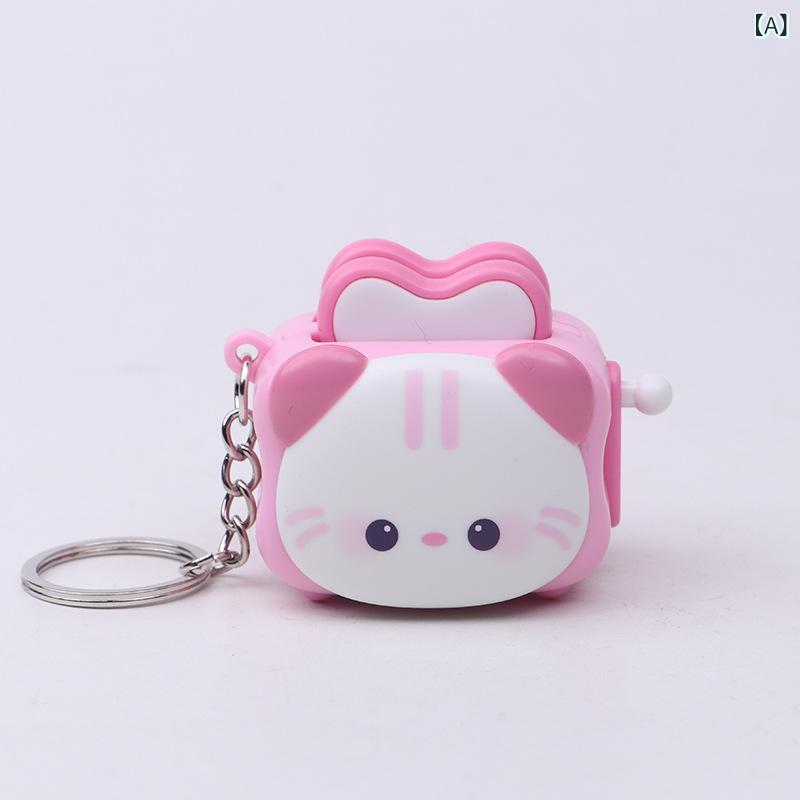 ・カテゴリ: キーホルダー・素材: プラスチック・カラー: ピンクの猫、緑のパンダ、茶色の熊・タイプ: 音声あり、音声なし・スタイル: 童趣、可愛い
