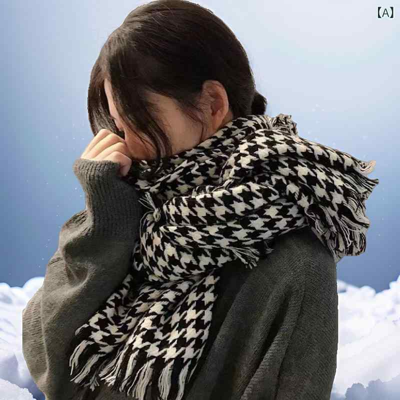 ・編み方: 平織り・要素: フリンジ、形状、柄・機能: 保温・丈感: ミドル丈・カラー展開: ブラック、カーキ、グレーホワイト・主な素材: フェイク（ポリエステル）・スタイル: 日韓風、フレッシュ＆スウィート、フェミニン・加工方法: 経編み...