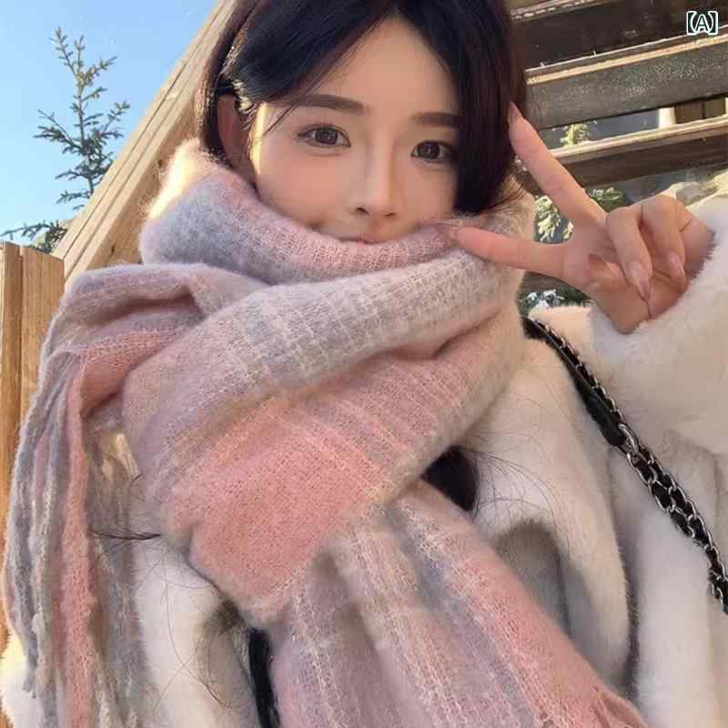 ・編み方: 経編み・流行要素: フリンジ、メッシュ、チェック・機能: 保温・スタイル: ロング丈、爽やかフェミニン・カラー展開: ピンク系チェック、ブラウン系チェック、レッド系チェック・主な素材: ポリエステル96%以上・加工: 織り・長さ...