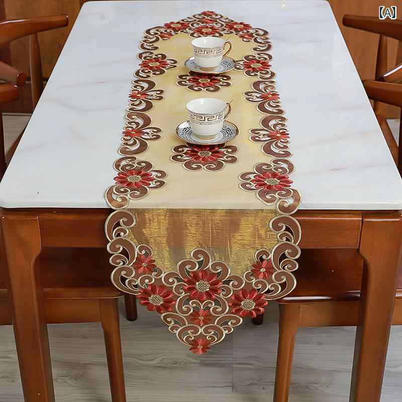 ・カテゴリ: テーブルランナー・スタイル: ライトラグジュアリー・素材: ポリエステル・柄: 花、草、葉・カラー: ディープカーキ・サイズ: 約40×176cm・使用場所: リビング、屋外、ダイニング、商業施設