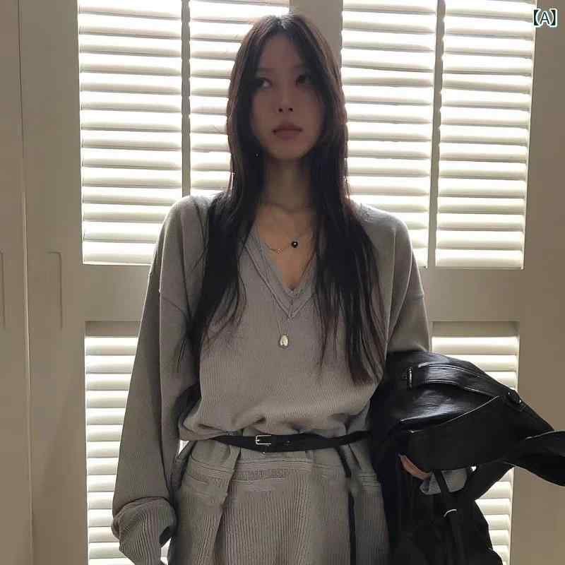 ・主な素材: フェイクレザー・バックル素材: PU、フェイクレザー・留め具: ピンバックル・カラー展開: ブラック、レッド、ブラック（ハトメ）、ホワイト（ハトメ）・長さ: 約110cm・幅: 約1.5cm・サイズ展開: 110cm・スタイル...