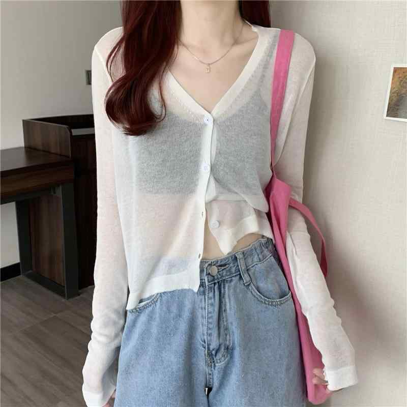 ・カテゴリ: カーディガン・スタイル: きれいめカジュアル、リラックスカジュアル・主な素材: ポリエステル・フィット: ルーズ・ネックライン: Vネック・袖丈: 長袖・前立て: シングルボタン・着丈: 普通丈・カラー展開: ホワイト、グレー...