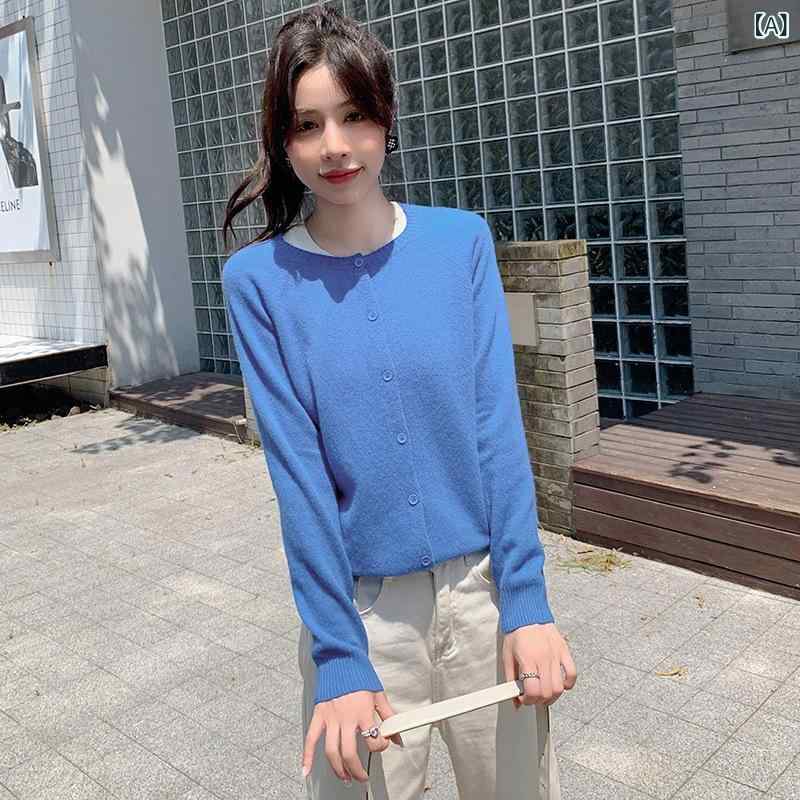 ・主な素材: ポリエステル 50-70%・柄: 無地・厚さ: 薄手・カテゴリ: カーディガン・フィット: スリムフィット・袖タイプ: レギュラー・ネックライン: クルーネック・袖丈: 長袖・カラー展開: オレンジ、ミストブルー、ピンク、キャ...
