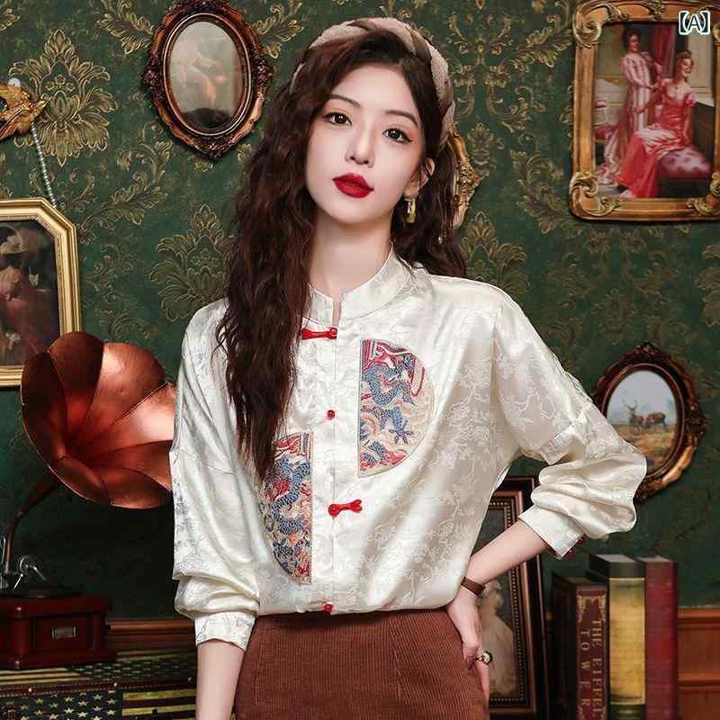 ・カテゴリ: シャツ・主な素材: ポリエステル95%以上・スタイル: レトロ・デザイン: 刺繍、ボタン・袖丈: 長袖・加工: 刺繍・シルエット: ルーズフィット・ネックライン: モックネック・前開き: シングルボタン・カラー展開: ホワイト...